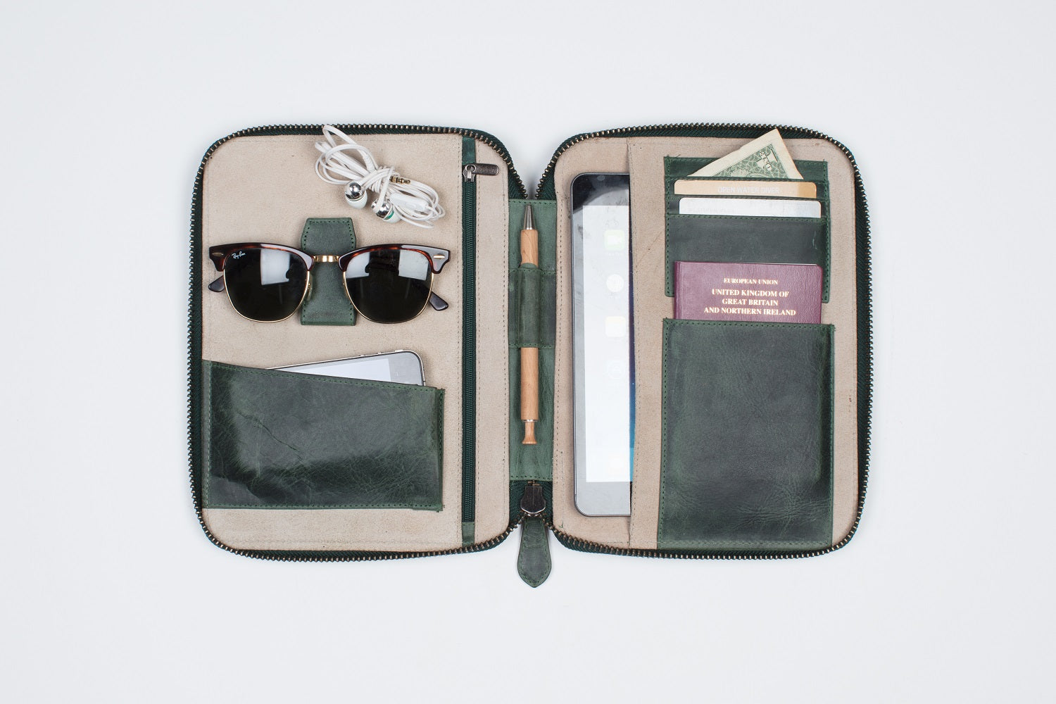 Travel Wallet Organizer Small (new) - Lorton & Horn